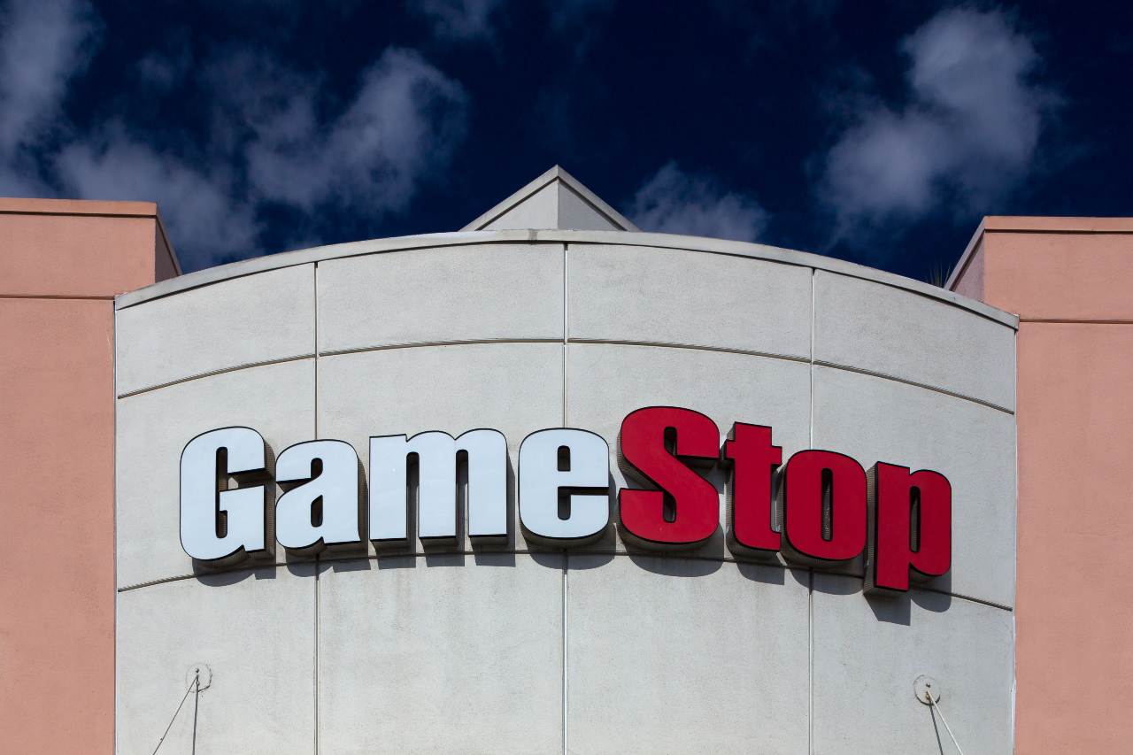 Risultati trimestrali di GameStop al di sotto delle attese: forte calo ...