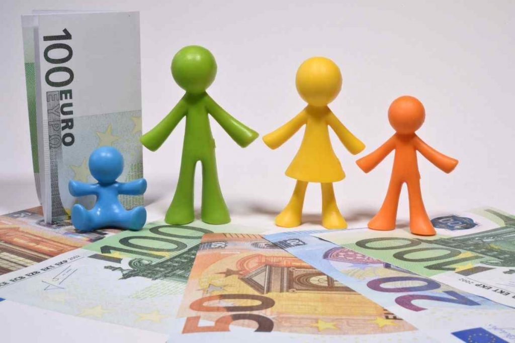 Assegni familiari, come non perdere fino a 5 anni di arretrati