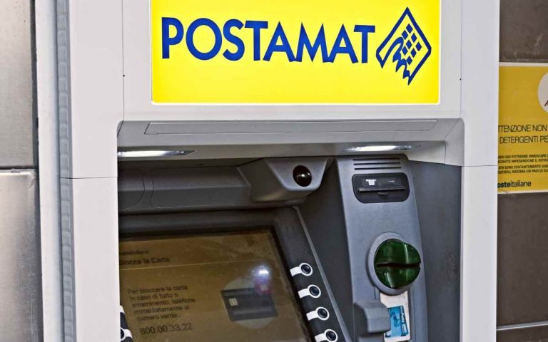 Poste Italiane e ATM Postamat cash-in: versamenti contanti