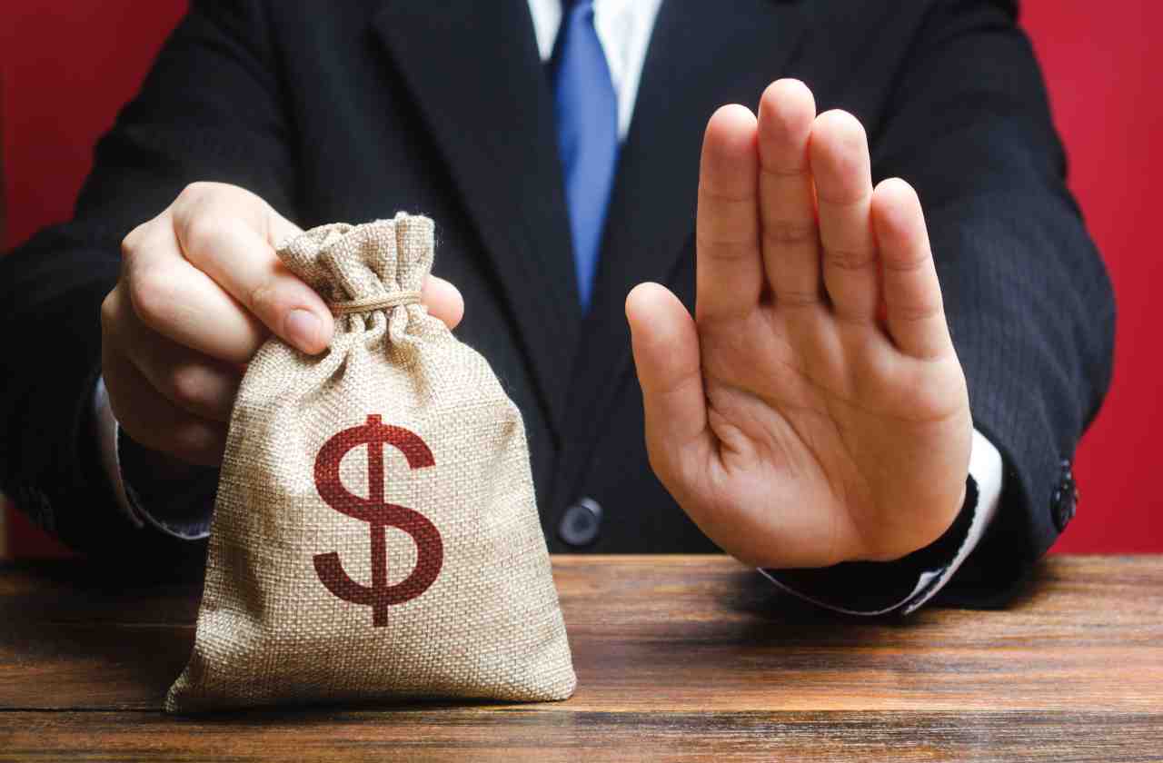 Multe stradali: ecco il trucco che permette di non pagarle, poco ... Multe stradali: ecco il trucco che permette di non pagarle, poco ...