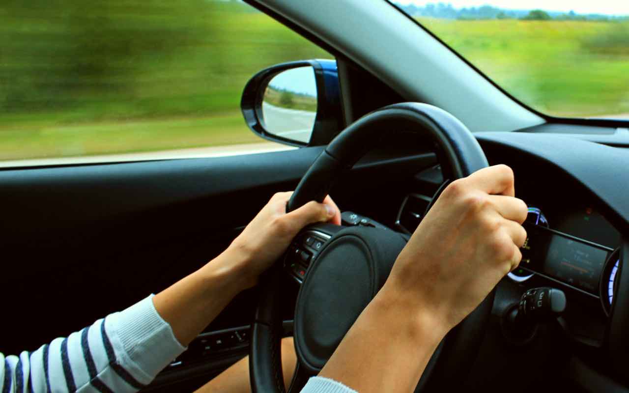Codice della Strada, limiti di velocità: multe pesanti e questione patente